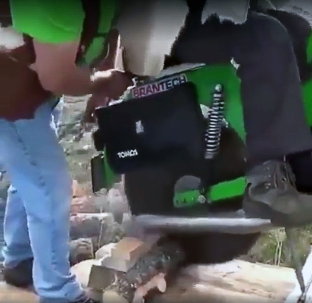 How to Cut Logs While Riding a Motorcycle (Video) - Biker Digital